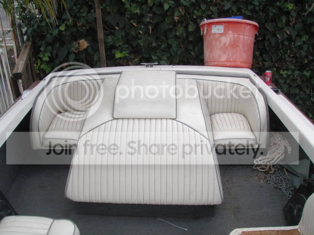 Interior redo on a 22' jet boat | River Daves Place