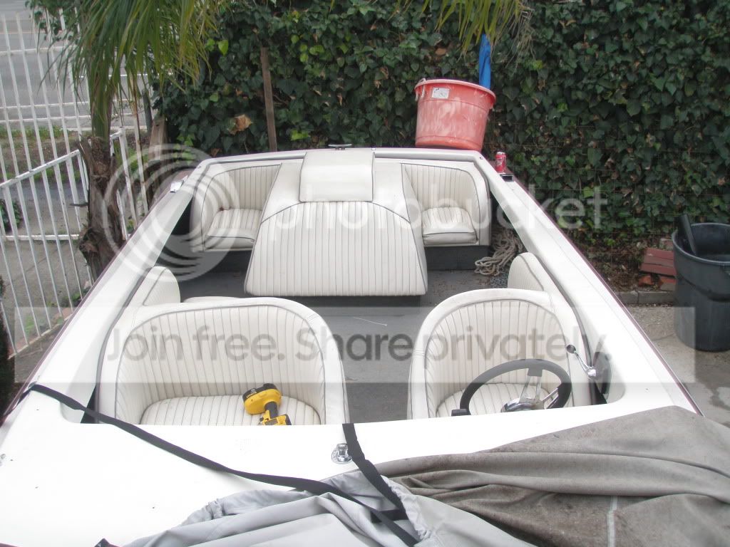 Interior redo on a 22' jet boat | River Daves Place
