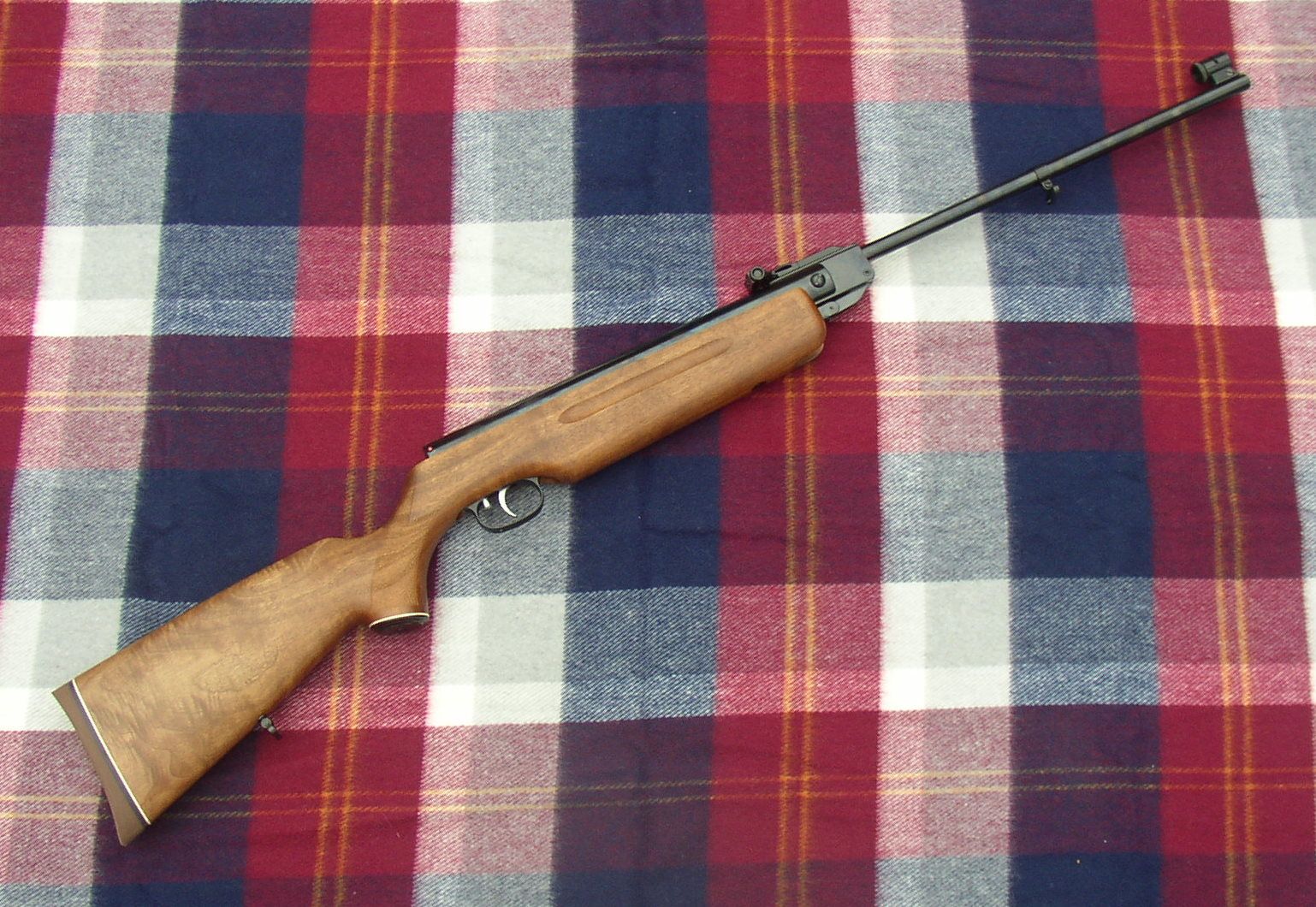 Weihrauch HW35E or HW35 ... Perfect Spring & Piston Air Rifle for an ...