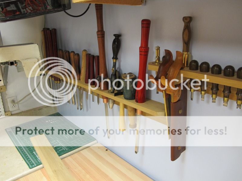 rack for chisels | Woodworking Talk