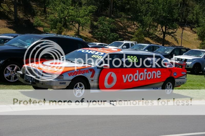 Cup Day Horse Floats,Helicopter & Police Car
