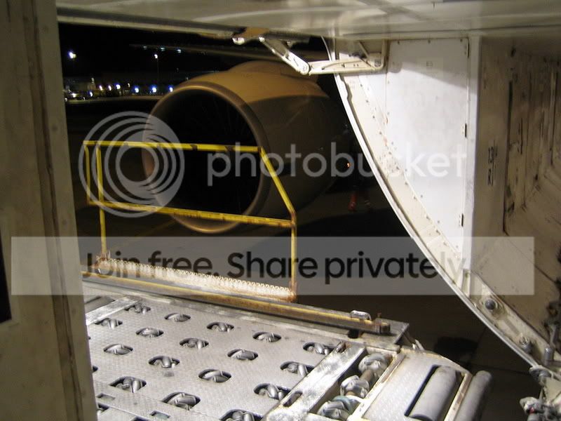 New batch of 777 in Copenhagen photos. AP-BGL - History of PIA - Forum